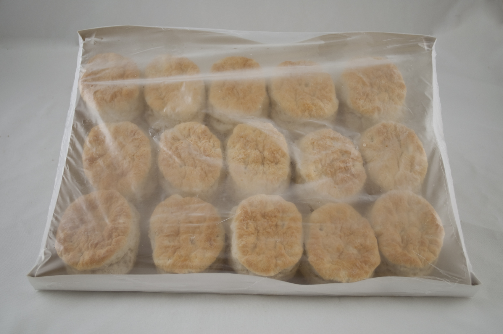 BISCUIT, BUTTERMILK, SANDWICH, SPLIT, BAKED, HEAT AND SERVE - Feeser's